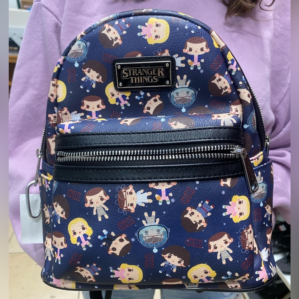 Loungefly Stranger Things Rare Bag - Gem